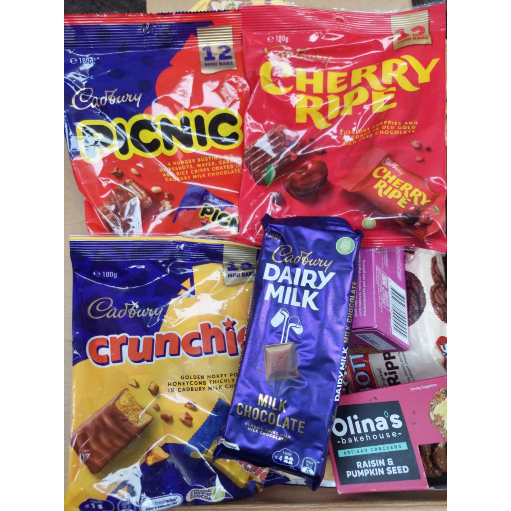 Cadbury Chocolate Cherry Ripe Dark /Crunchie/Picnic/Dairy Milk 12 thanh ...
