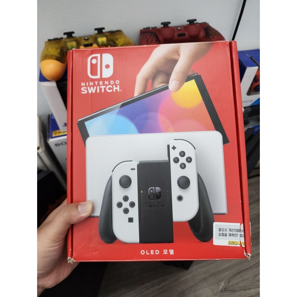 Máy Chơi Game Cầm Tay Nintendo Switch Oled Hắc Ám | Shopee Việt Nam