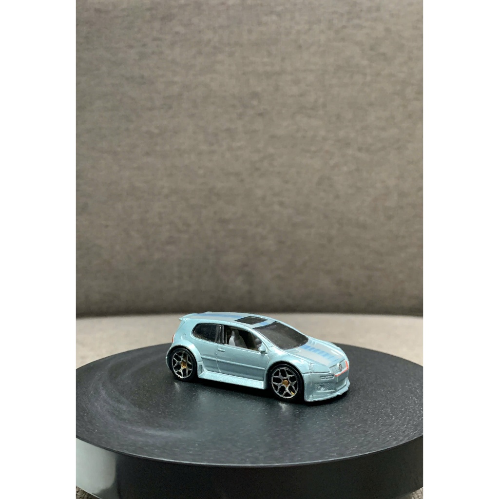 Hãng Hot Wheels-Volkswagen Golf GTi (loose hơi trầy, nguyên bản, trục ...