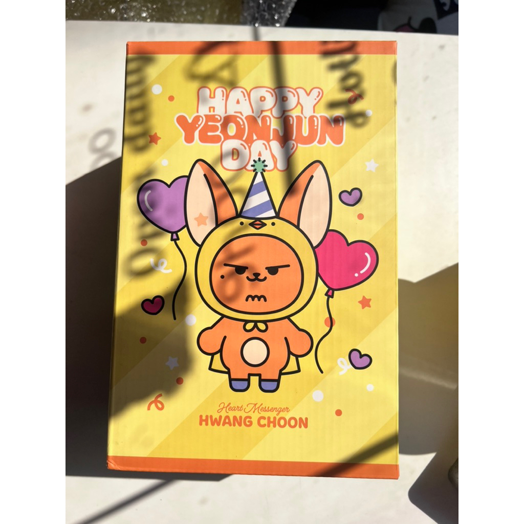 TXT YEONJUN HWANG CHOON Plush Set - Happy YeonJun Day | Shopee Việt Nam