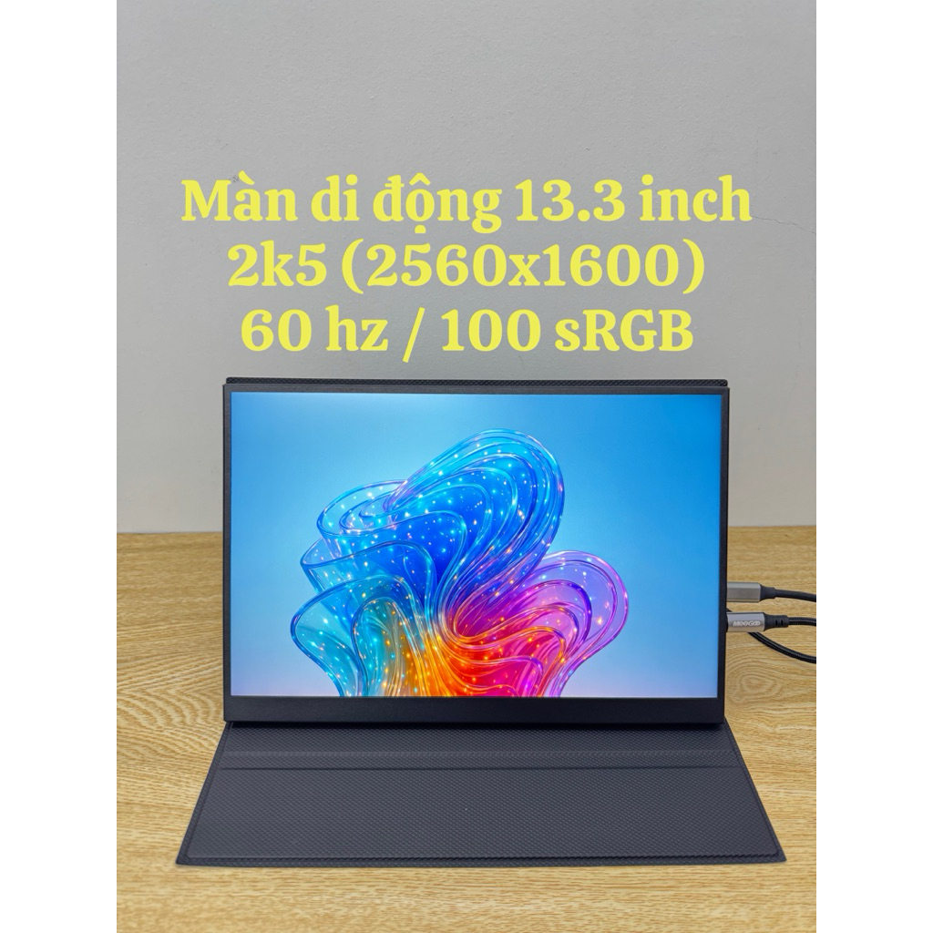 Màn 13.3 inch IPS 2K5 (2560 x 1600) Tỉ lệ 16:10, Gam màu 100% sRGB ...
