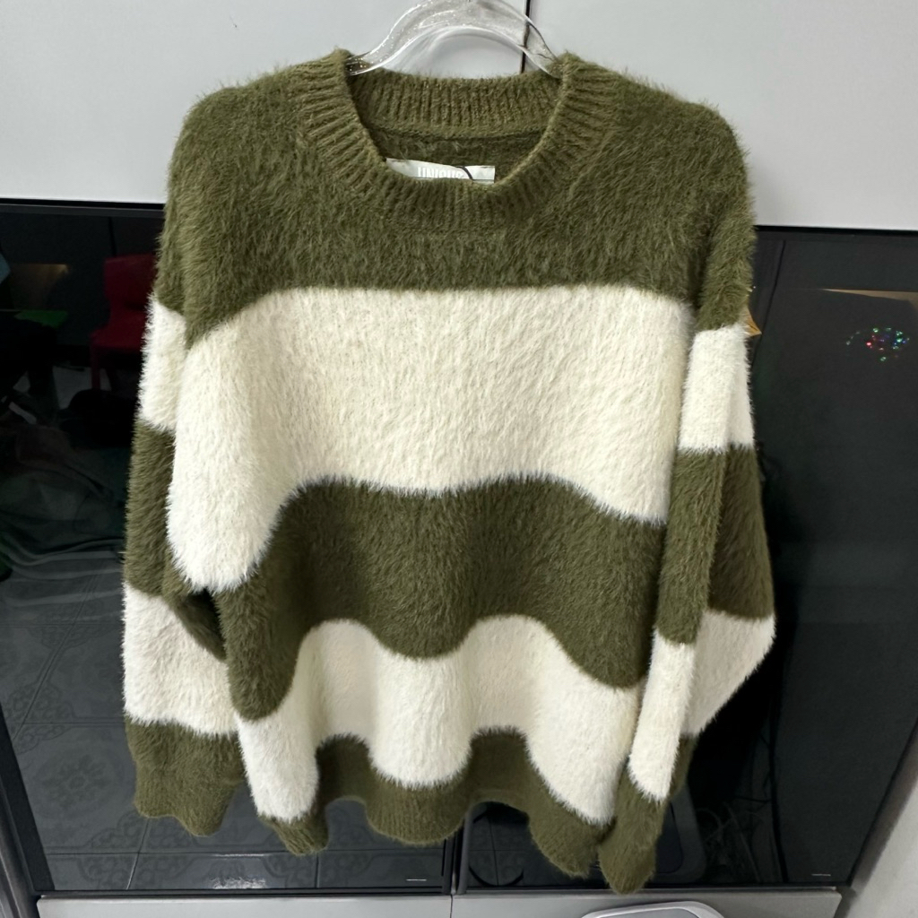 Áo len Unicus New size M (65-80kg) | Shopee Việt Nam