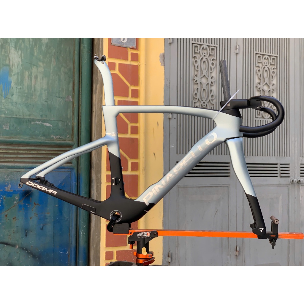 Khung road carbon Pina F mới phanh đĩa chạy điện | Shopee Việt Nam