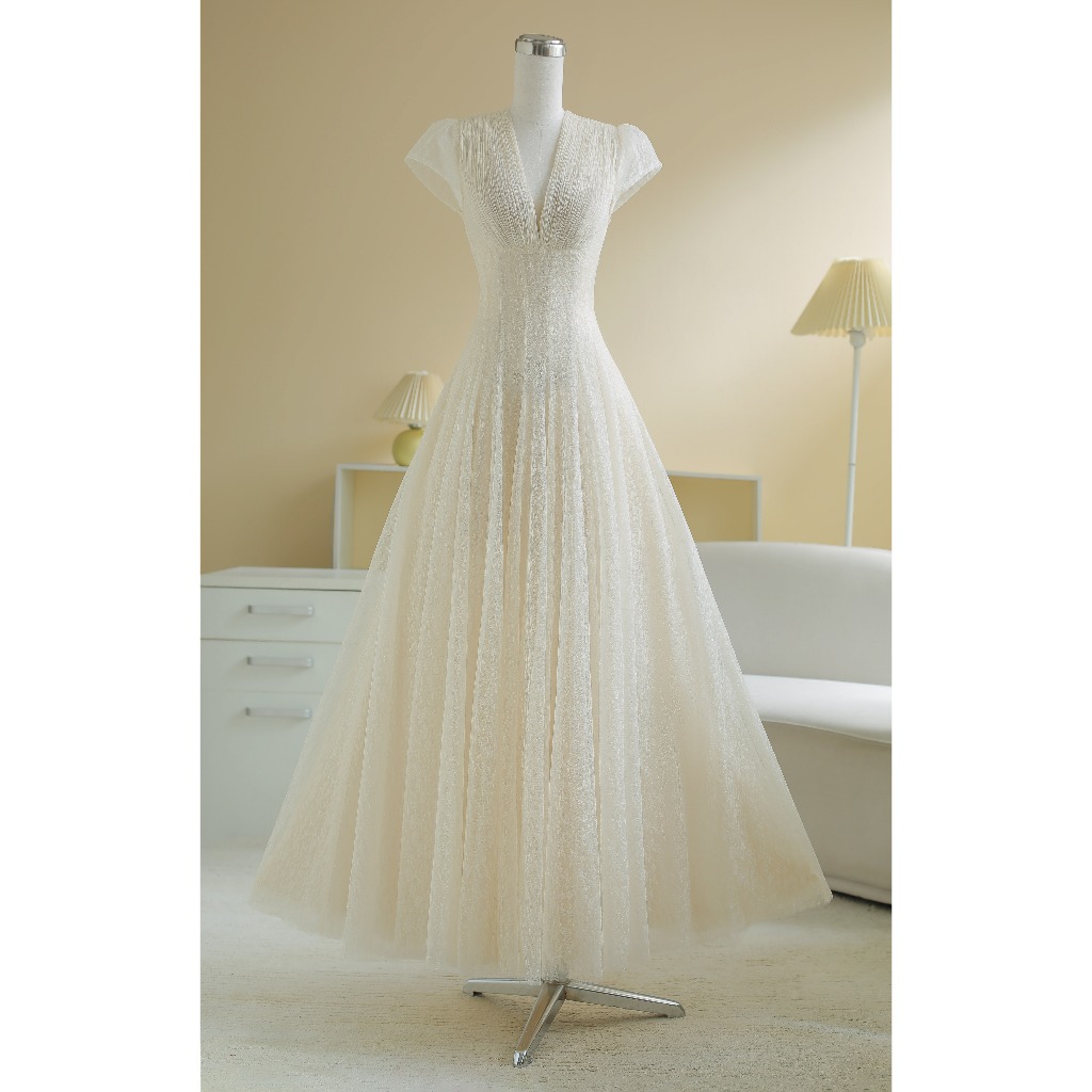 SÒ VINTAGE - ACELIA đầm ren lót lưới dập li cổ V dáng xỏe | Shopee Việt Nam