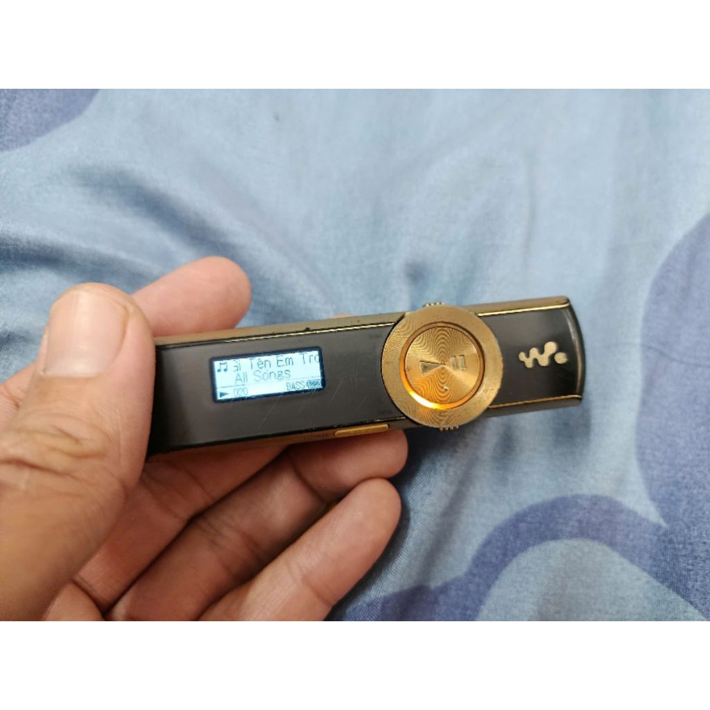 SONY WALKMAN B173F 4gb(HIẾM) | Shopee Việt Nam