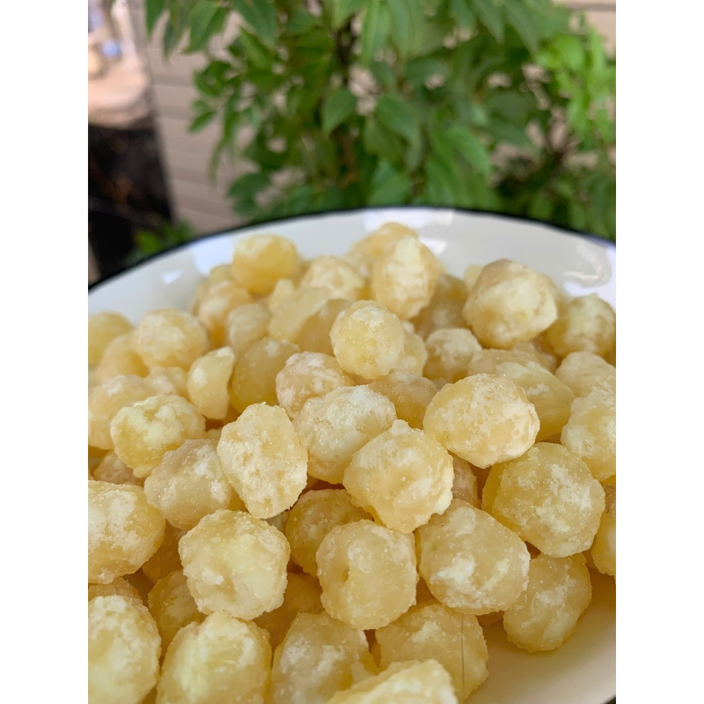 Mứt hạt sen Huế thơm ngon 250gr/ 500gr/ 1 ký- Bánh kẹo sài gòn | Shopee ...