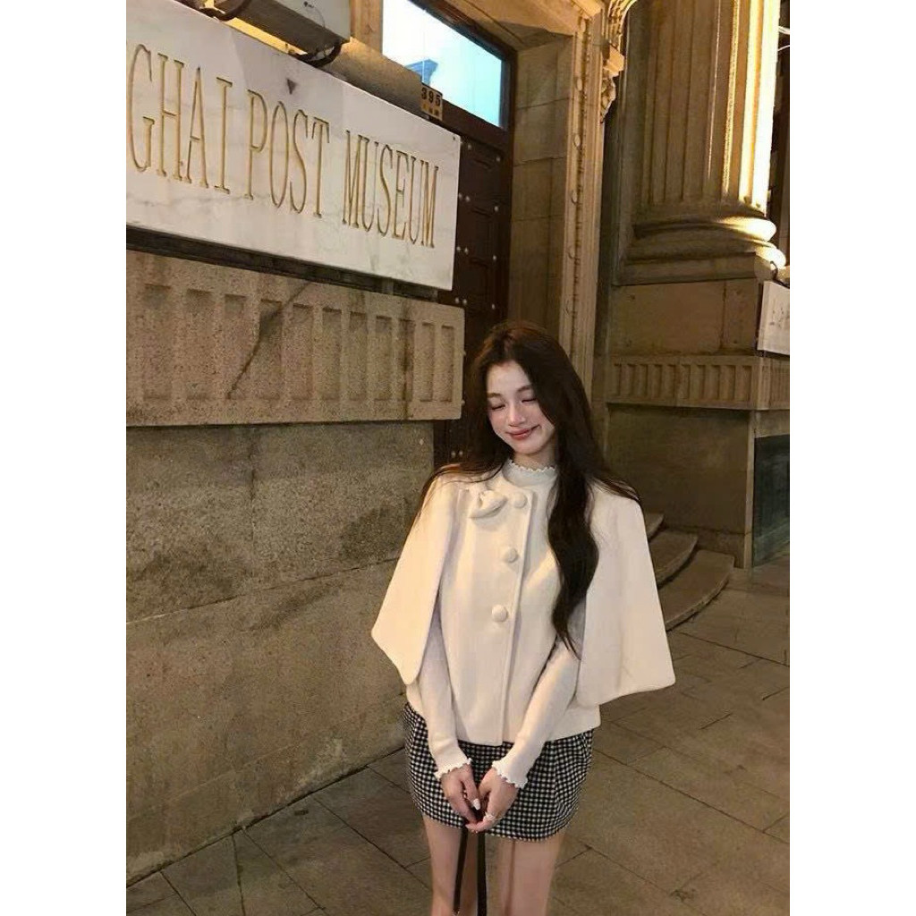 [Pre oder] 𝐑𝐨𝐲𝐞𝐞 𝐜𝐥𝐨𝐬𝐞𝐭 𝐱 𝐖𝐆𝐖𝐄 |W7871 ÁO CAPE FREESIZE CHUẨN HÀNG QCCC ...