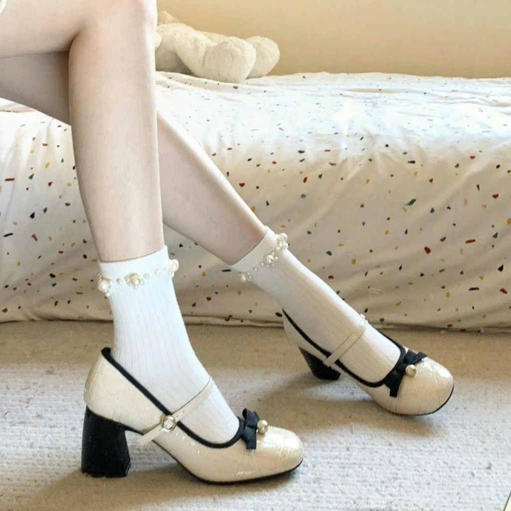 [Sẵn36,37đen] Giày MJ nữ cao gót 7cm, da bóng phối nơ ngọc phong cách ...