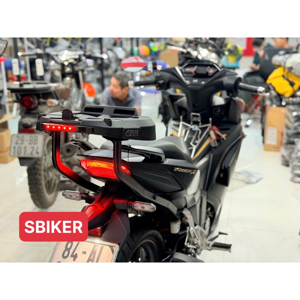 Baga Cảng Givi Hrx Winner X Chính Hãng - Đế Có Jak Đèn Hậu | Shopee ...