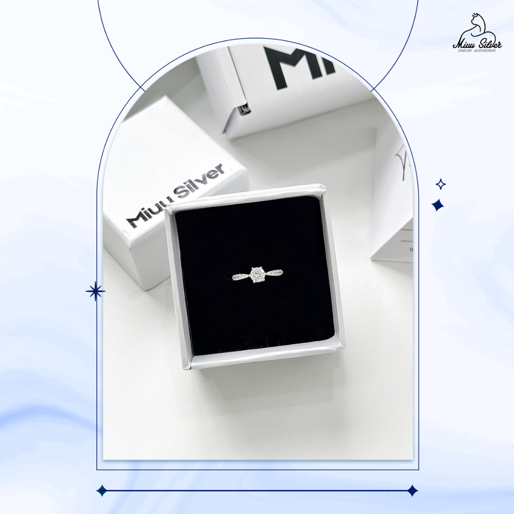 Nhẫn bạc nữ Miuu Silver đính đá 6 trấu thân vát Christiana Ring ...