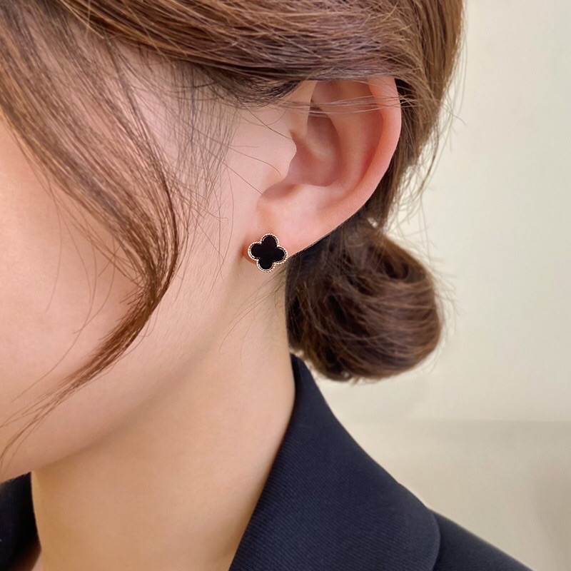 Sét cỏ 4 lá titan [ĐỦ MÀU CÓ BÁN SỈ] hàng loại 1 sang chảnh Vip Shop ...