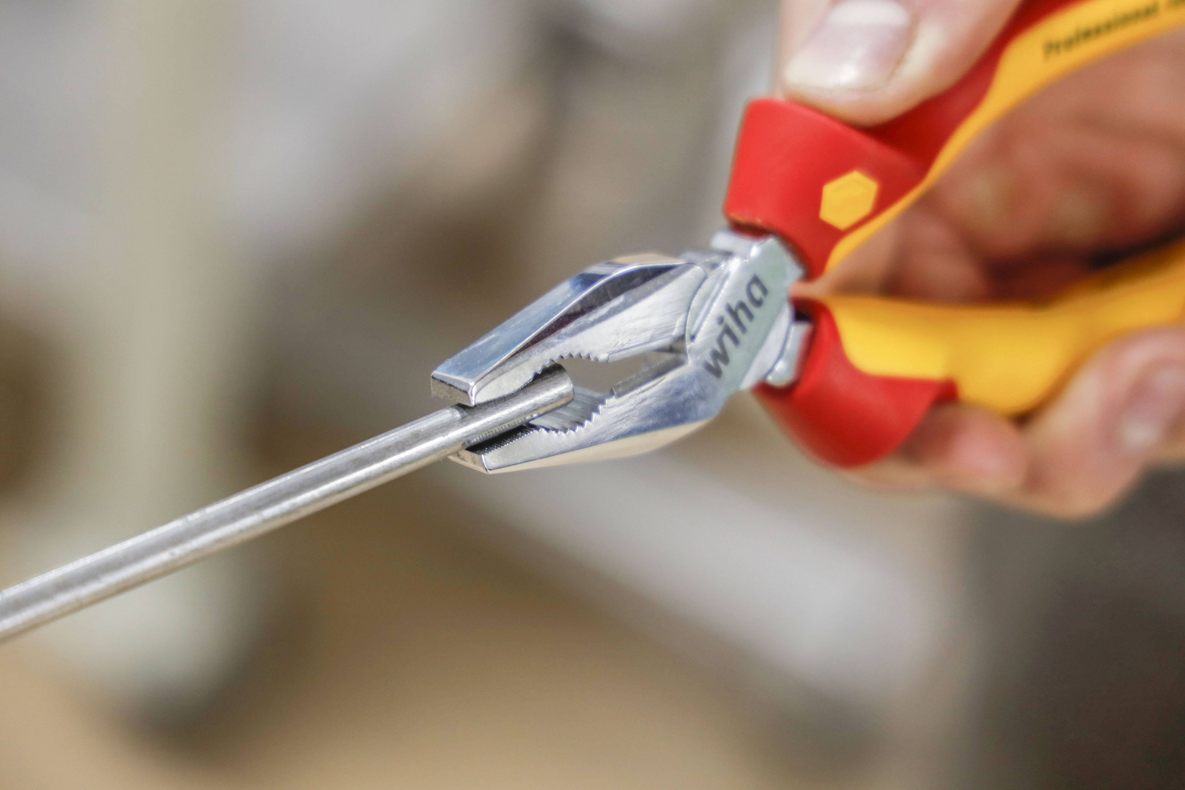 Kìm đa năng 7''/180mm cách điện 1000V Thương hiệu WIHA 26708 I HCTools ...