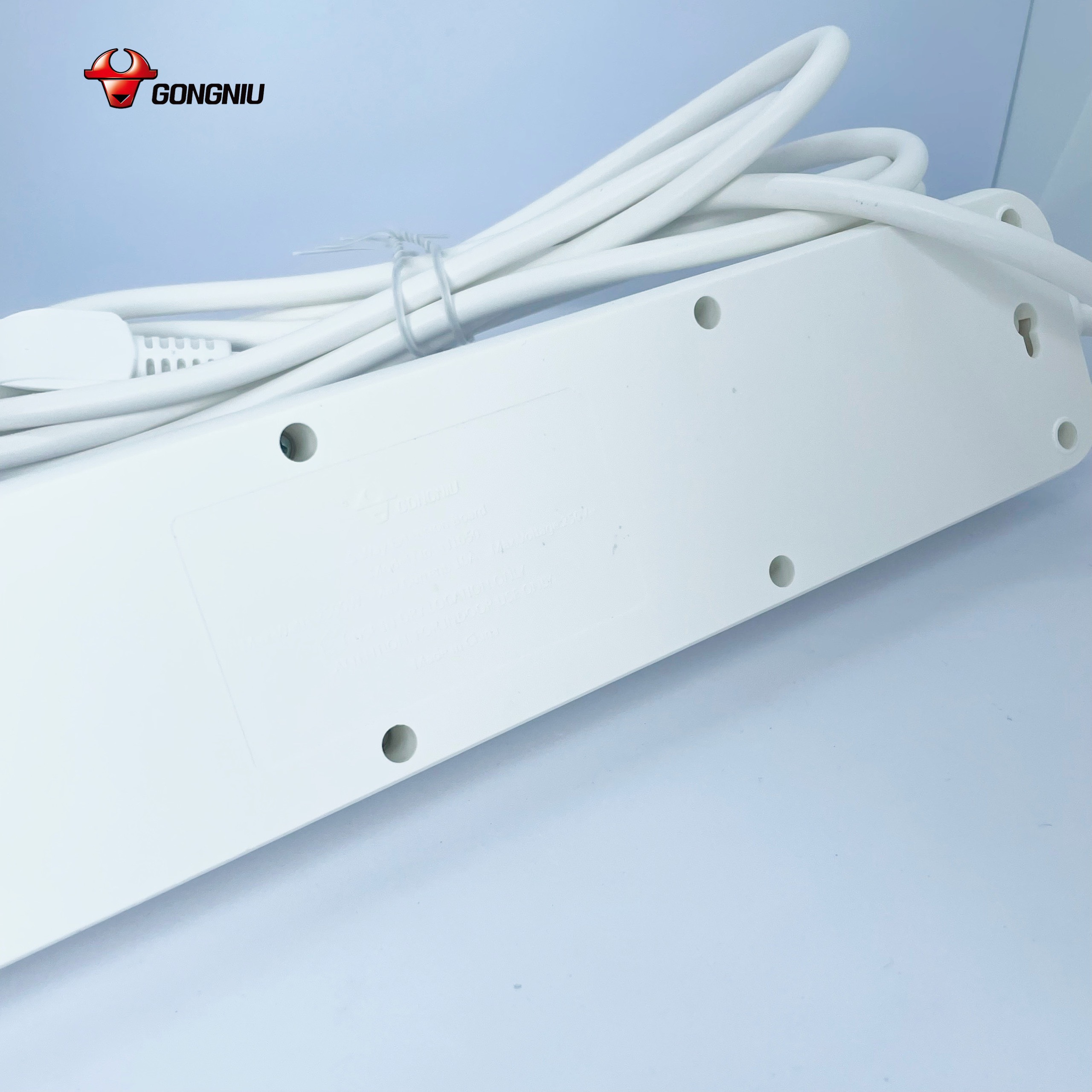 Ổ Cắm Điện Chống Cháy GONGNIU - 5 Ổ Đa Năng 1 Công Tắc – Công Suất 10A/250/2500W – N1050 ...