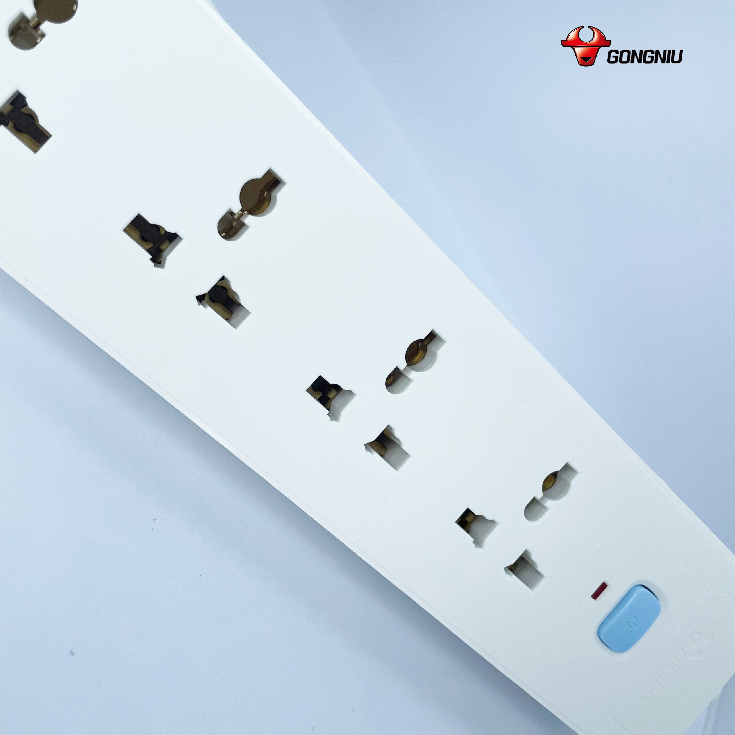 Ổ Cắm Điện Chống Cháy GONGNIU - 5 Ổ Đa Năng 1 Công Tắc – Công Suất 10A/250/2500W – N1050 ...