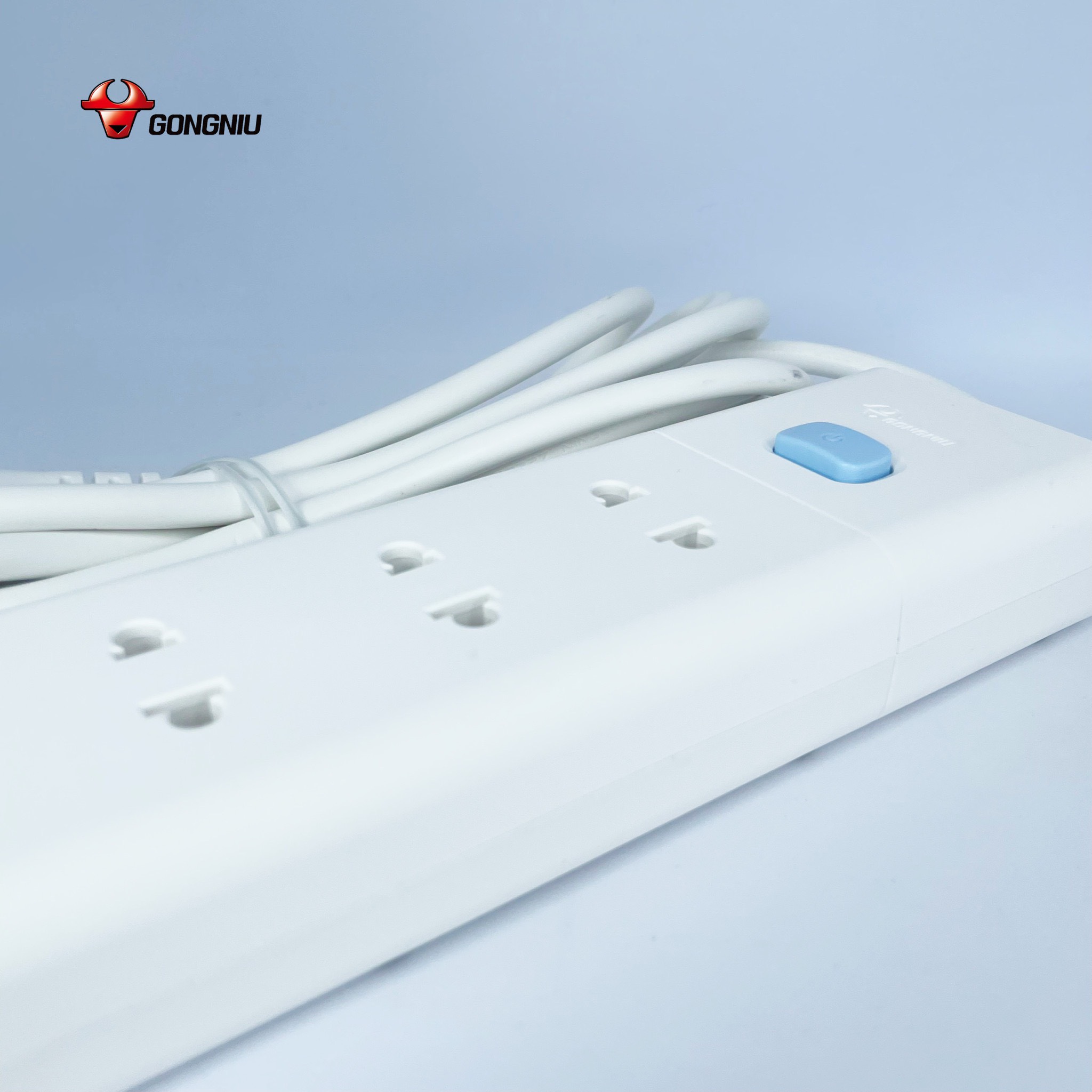 Ổ Cắm Điện Chống Cháy GONGNIU - 4 ổ 1 Công Tắc - 2500W 10A - V1040 - Chính Hãng | Shopee Việt Nam