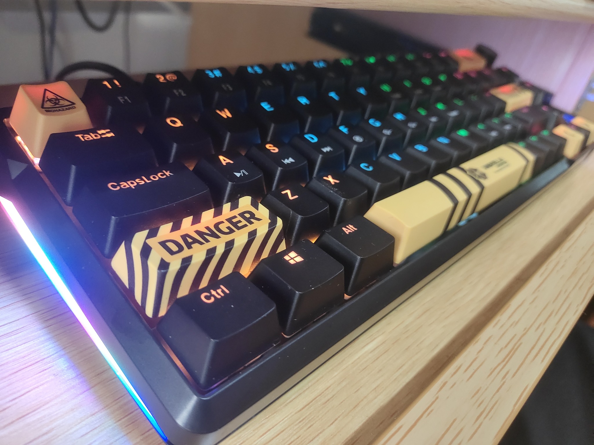 Bàn phím cơ có núm META68 WEIKAV Red Switch | Shopee Việt Nam