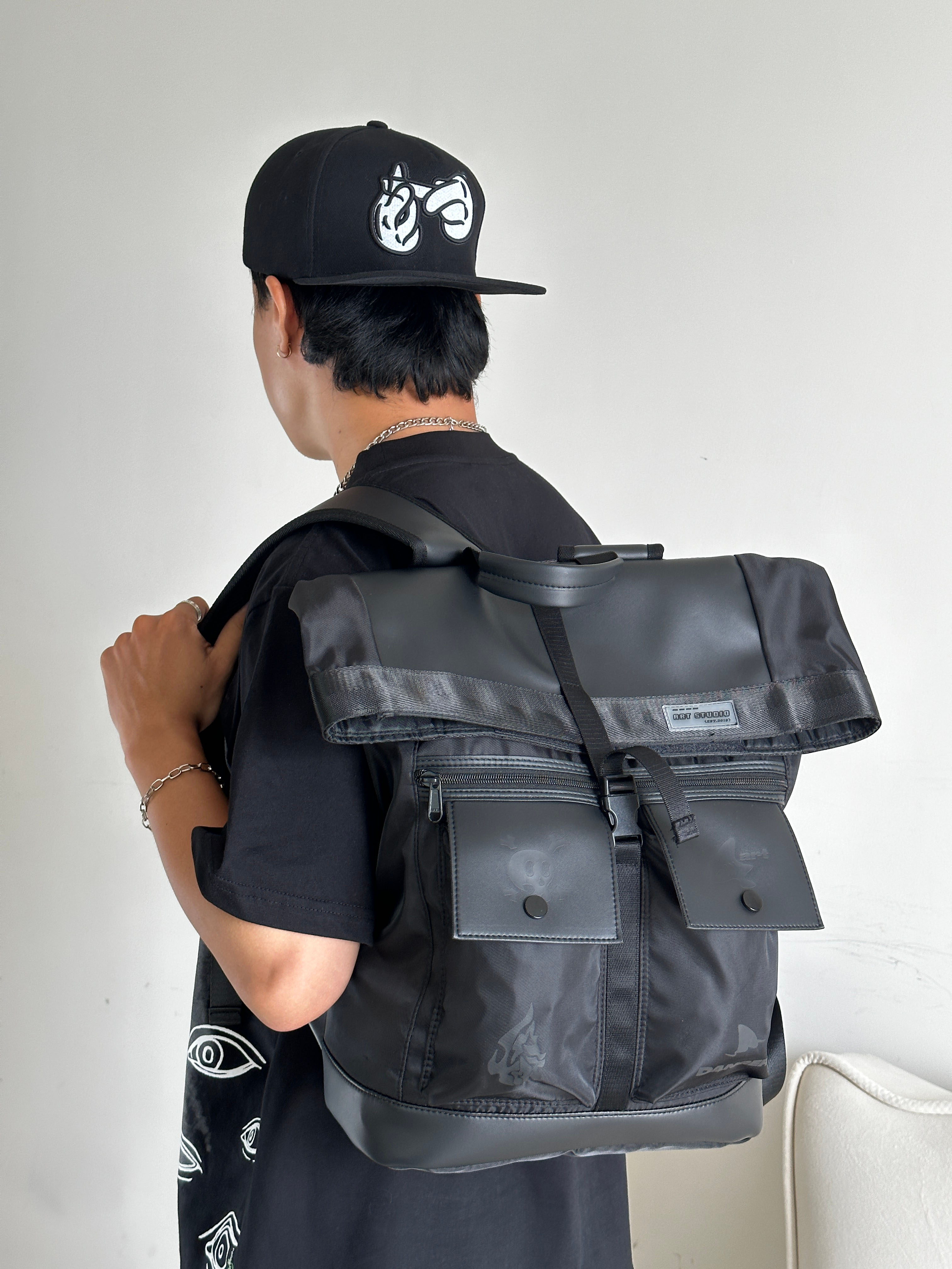 Balo Da 4ART Local Brand Essentials Leather Backpack Màu đen | Shopee Việt Nam
