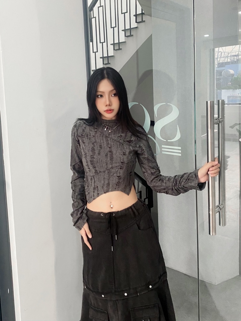 MORSELA chính hãng- Áo croptop nữ kiểu tay dài SMOKE cổ lọ nhúm tay cách điệu phong cách cá tính ...
