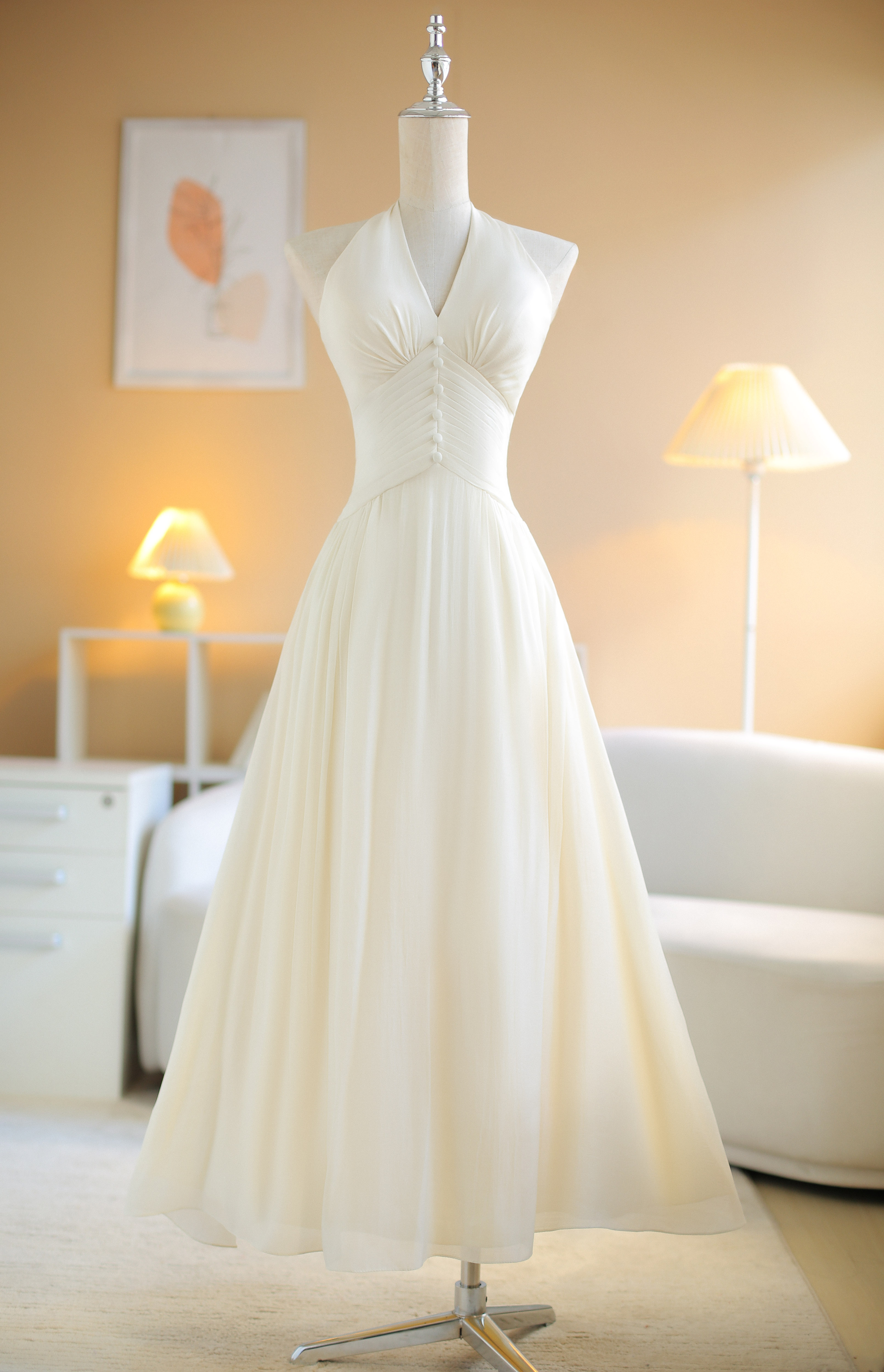 SÒ VINTAGE - IVORY đầm cổ yếm xếp li eo phom xòe | Shopee Việt Nam