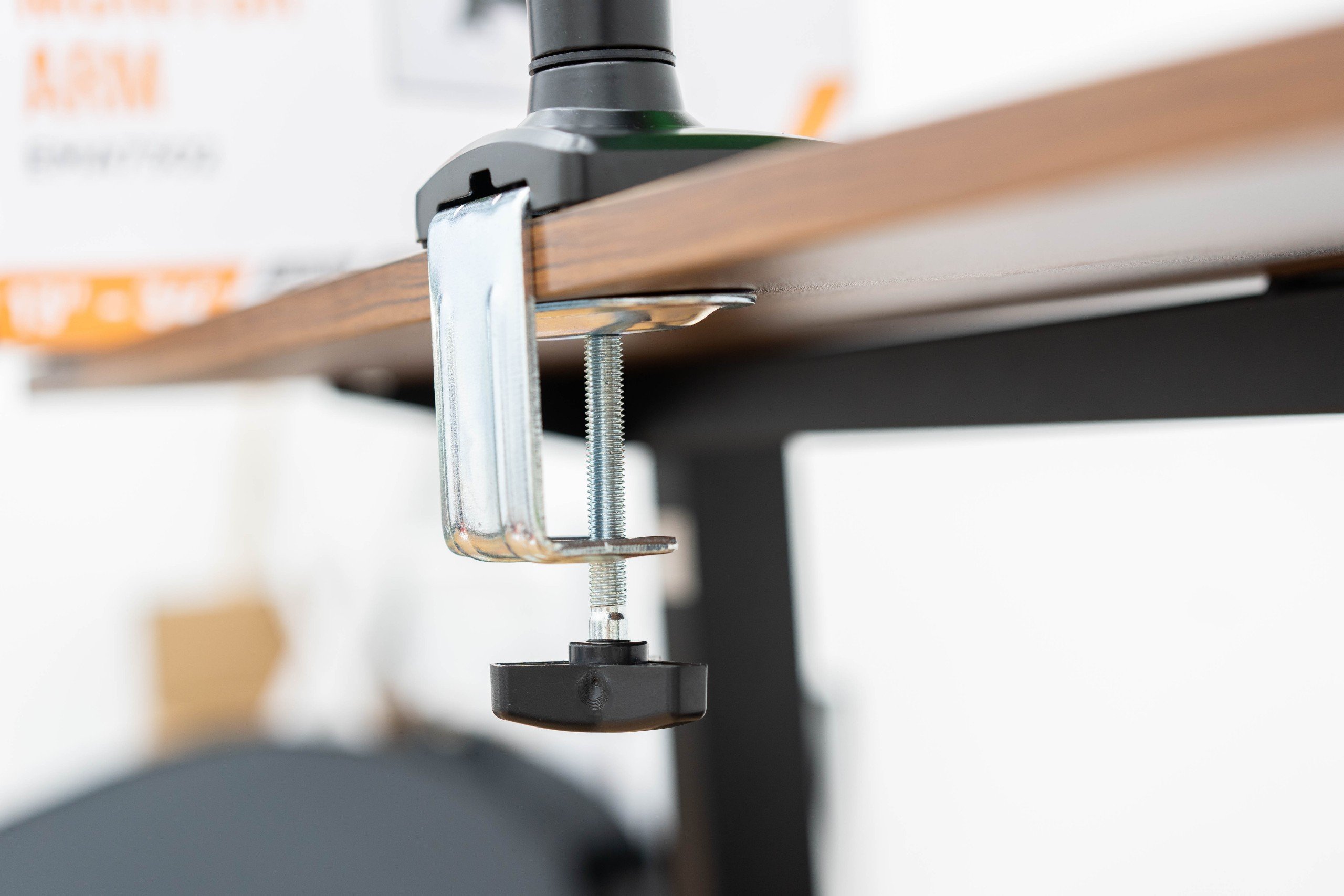 Arm Giá đỡ màn hình EDRA EMA7302 ( Hỗ trợ màn hình: 22 - 34 inch ...