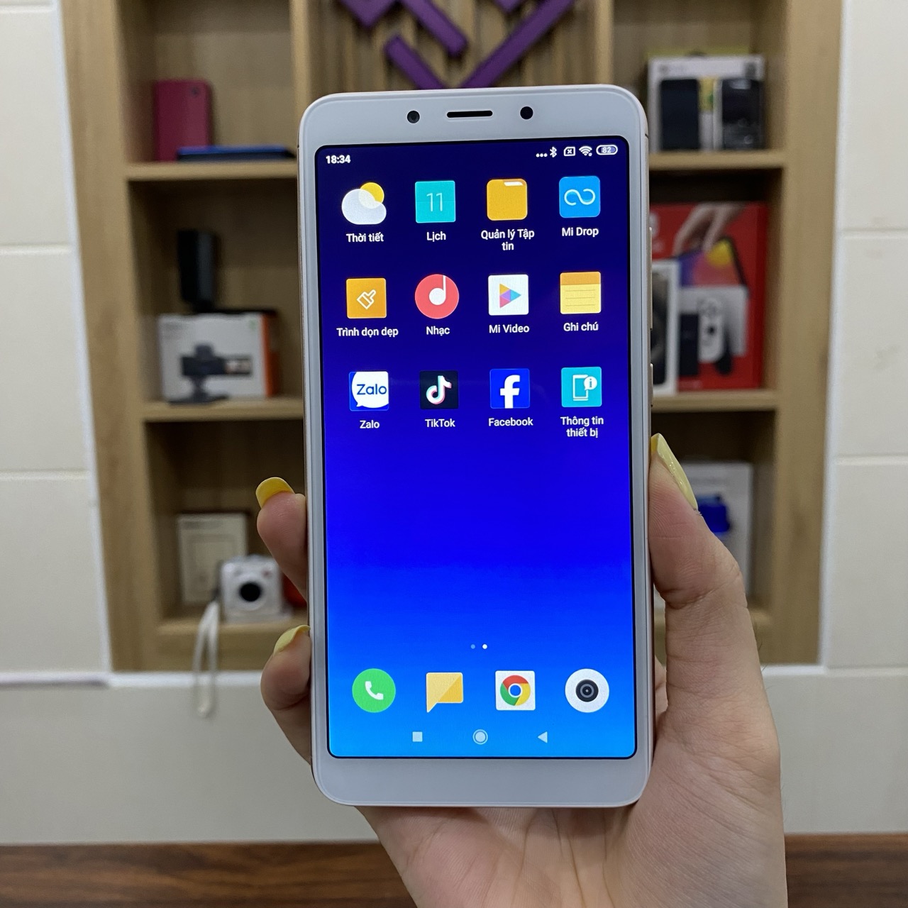 Điện thoại Xiaomi Redmi 6A Rom Quốc tế - Helio A22 ram 3G 32G | Shopee ...