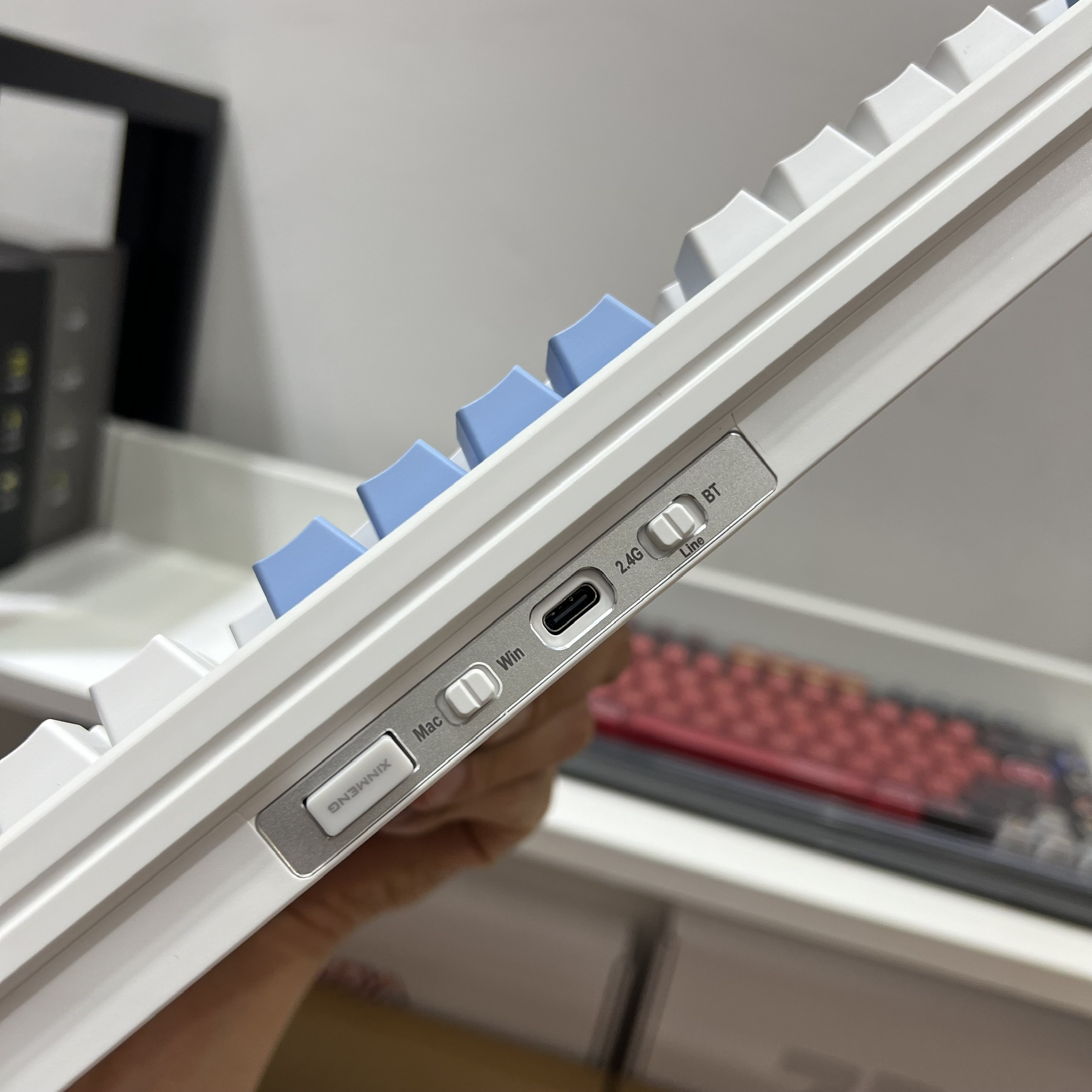 Bàn phím cơ Xinmeng M87 Pro V2 Mạch xuôi / 3 Mode / Led RGB / Hotswap ...