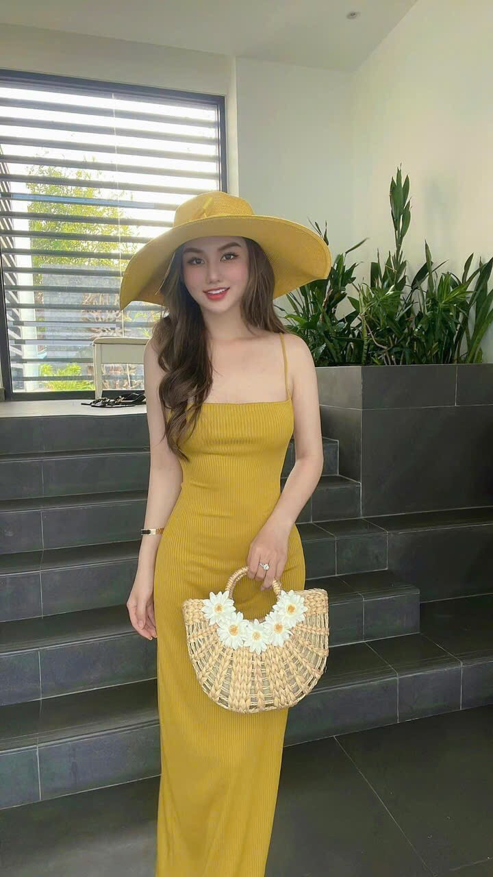 Đầm body nữ ôm dáng dài đuôi cá basic chất thun tăm co dãn form 38-53kg [KÈM HÌNH THẬT] | Shopee ...