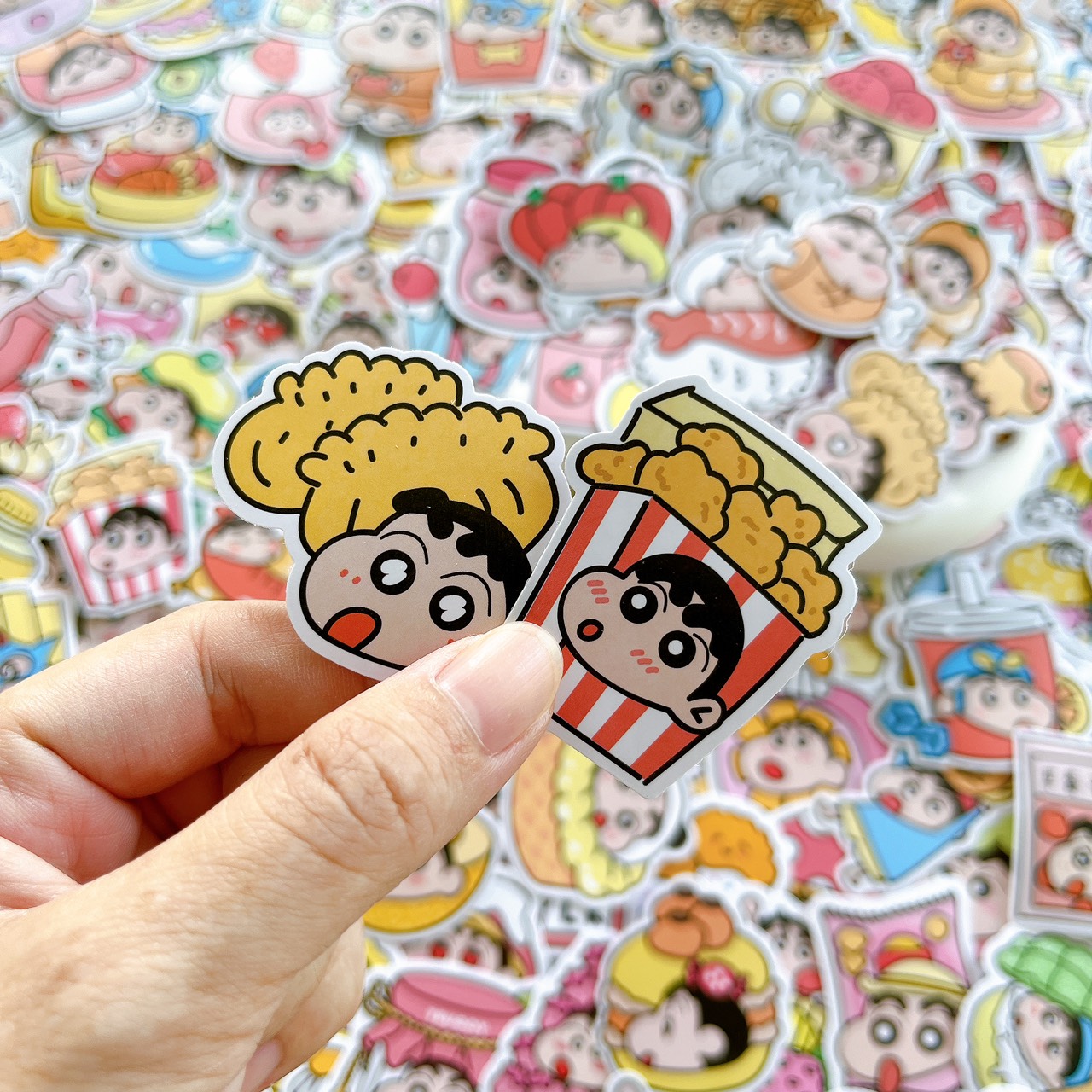 100 sticker Shin cậu bé bút chì phong cách đồ ăn hình dán cắt sẳn không ...