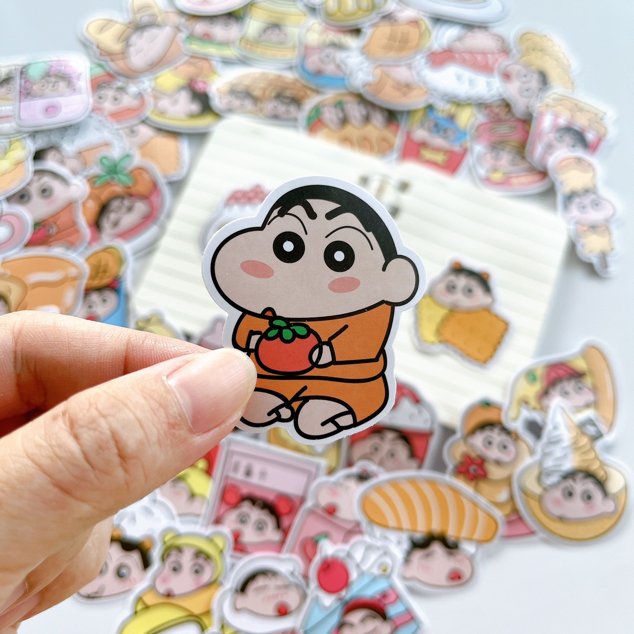 100 sticker Shin cậu bé bút chì phong cách đồ ăn hình dán cắt sẳn không ...