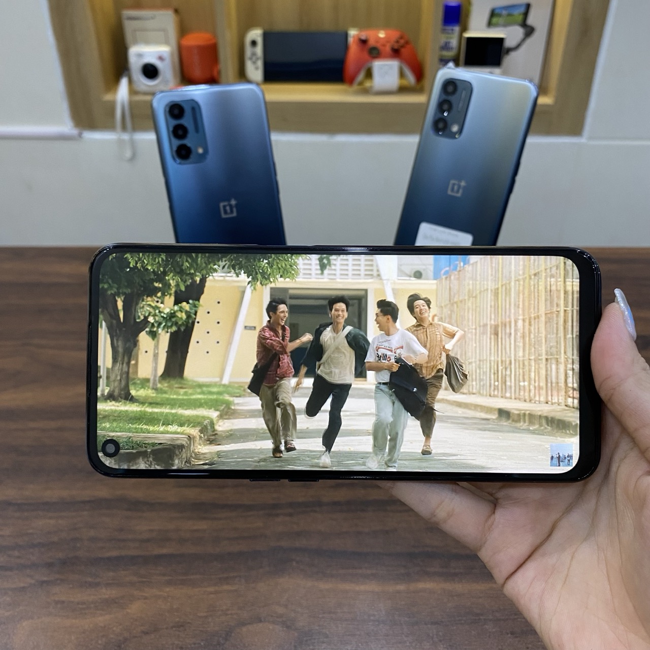 Điện thoại OnePlus Nord N200 5G màn 6.5 inch 90Hz - Snapdragon 480 5G ...