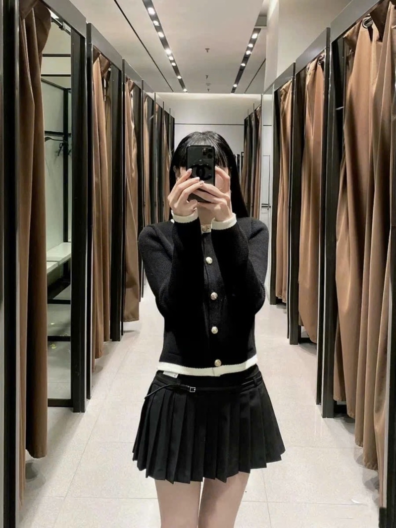 ÁO LEN CARDIGAN Z.ARA PHỐI MÀU ĐEN BE CÚC ĐỒNG 40-60kg CỔ TRÒN MẪU MỚI 2025 | Shopee Việt Nam