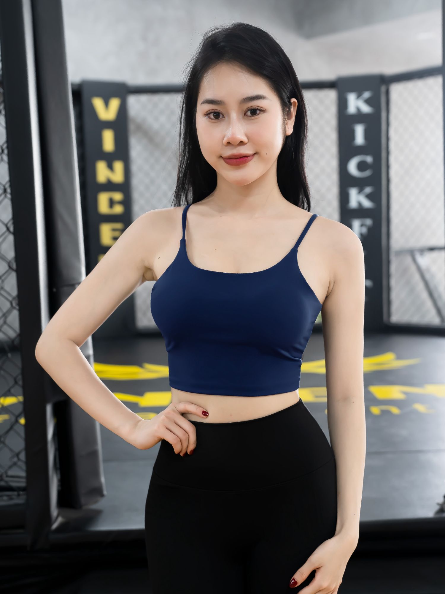 Áo bra croptop thể thao nữ hai dây Reeta basic form ôm có mút rời chất ...