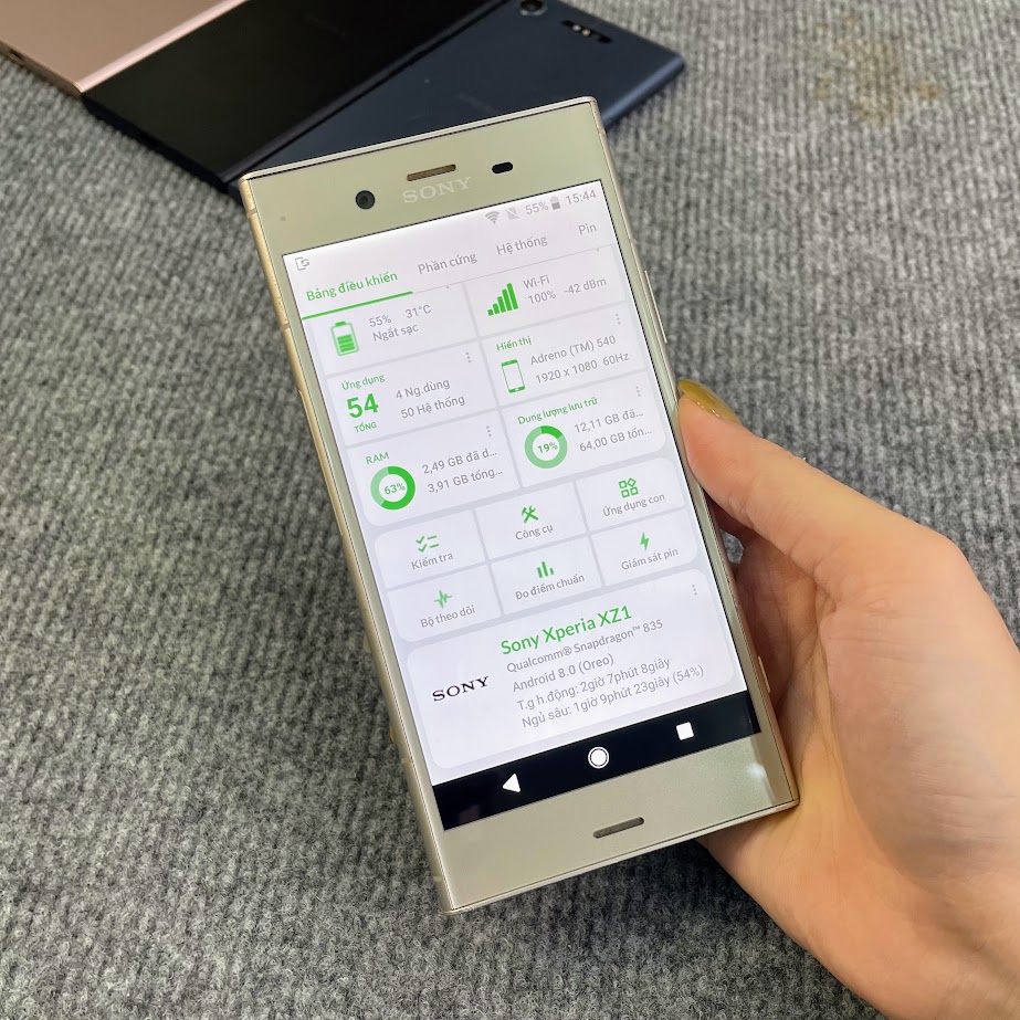 Điện thoại Sony XZ1 bản Lock Sim Snap 835 4G 64G - Dùng chơi game, làm máy nghe nhạc xem phim ...