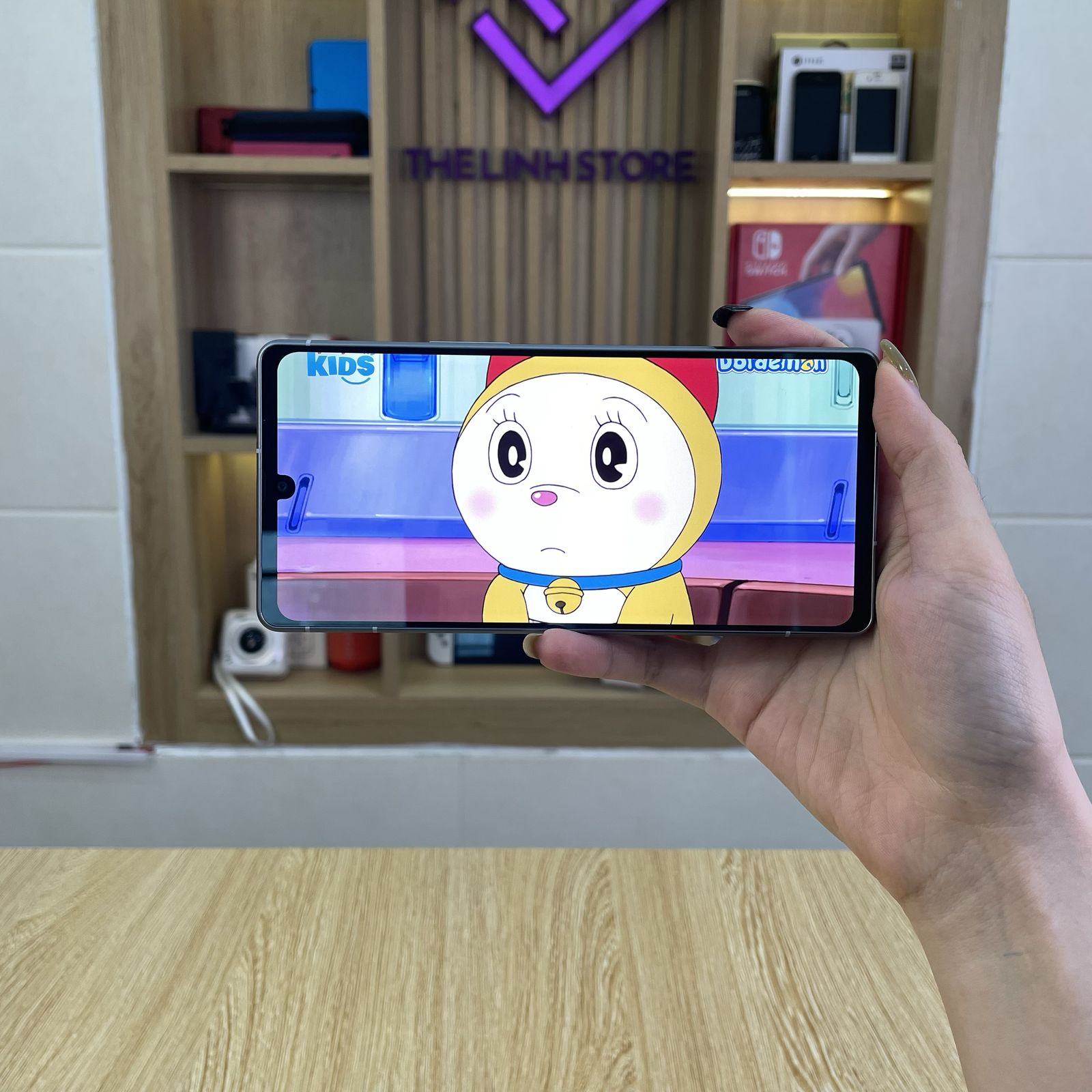 Điện thoại Sharp Aquos R8 - Snapdragon 8 Gen 2 Màn Pro IGZO OLED 240Hz ...