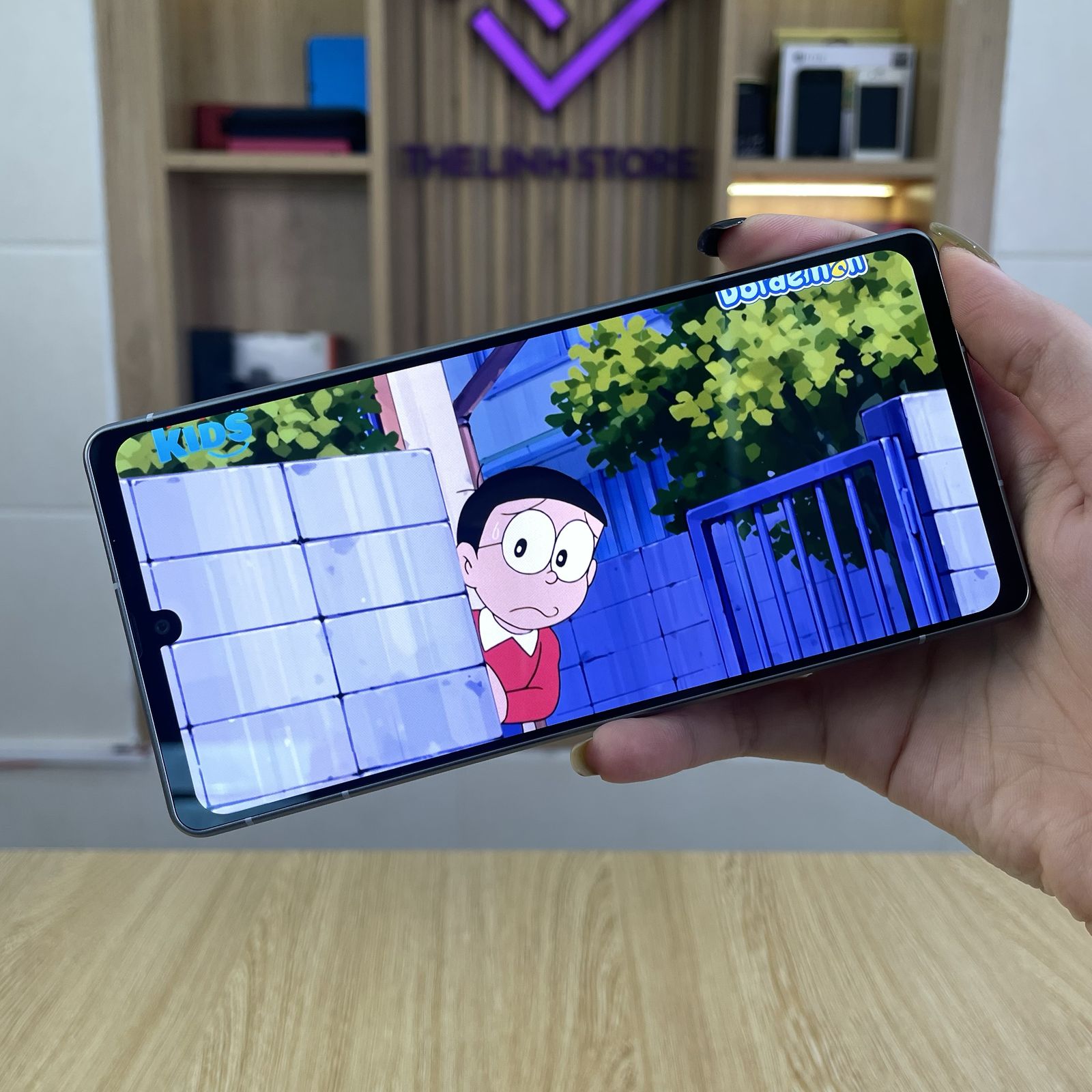 Điện thoại Sharp Aquos R8 - Snapdragon 8 Gen 2 Màn Pro IGZO OLED 240Hz ...