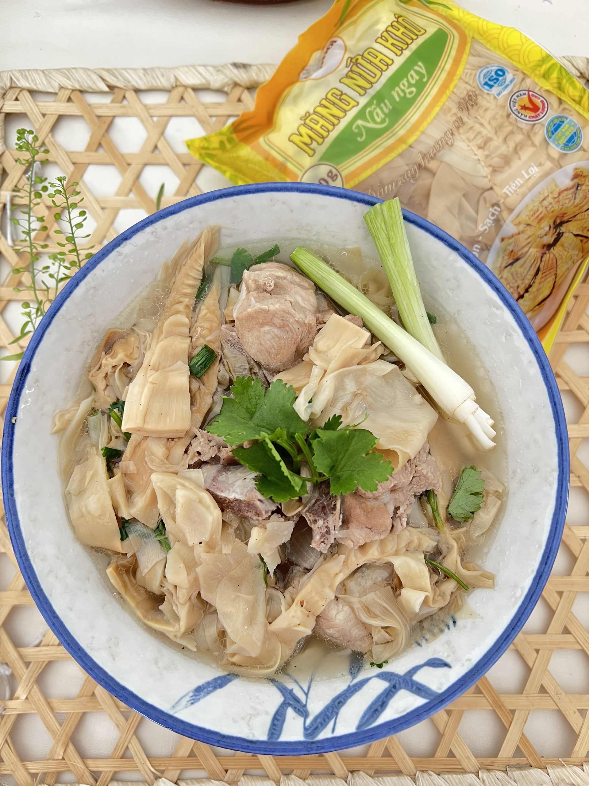 Măng Nứa Khô Nấu Ngay Kim Bôi gói 300g - OCCOP 5 SAO - Đặc sản Tây Bắc ...