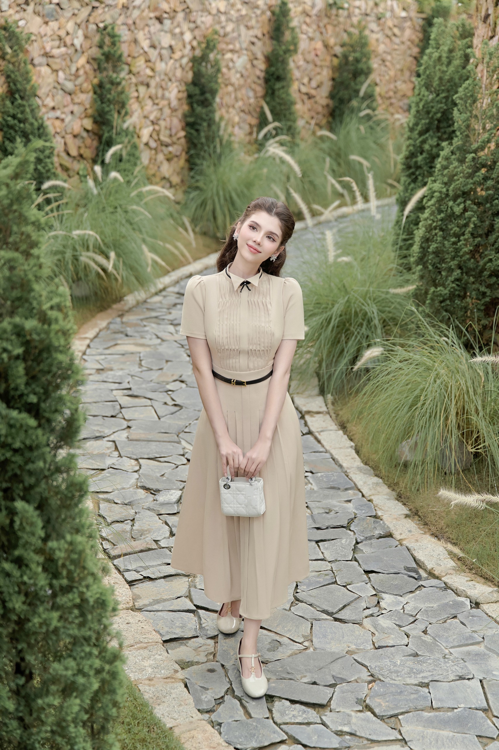 Váy Đầm Nữ Dáng Dài Xòe Xếp Ly Thanh Lịch Công Sở SOLEIL - Tochie Dress ...