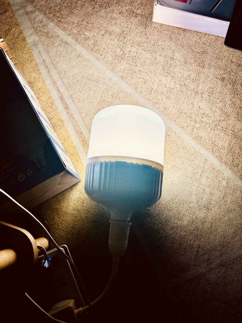 Bóng đèn led THP Gold ánh sáng vàng 50w 40w 30w 20w 10w 5w , bóng led ...