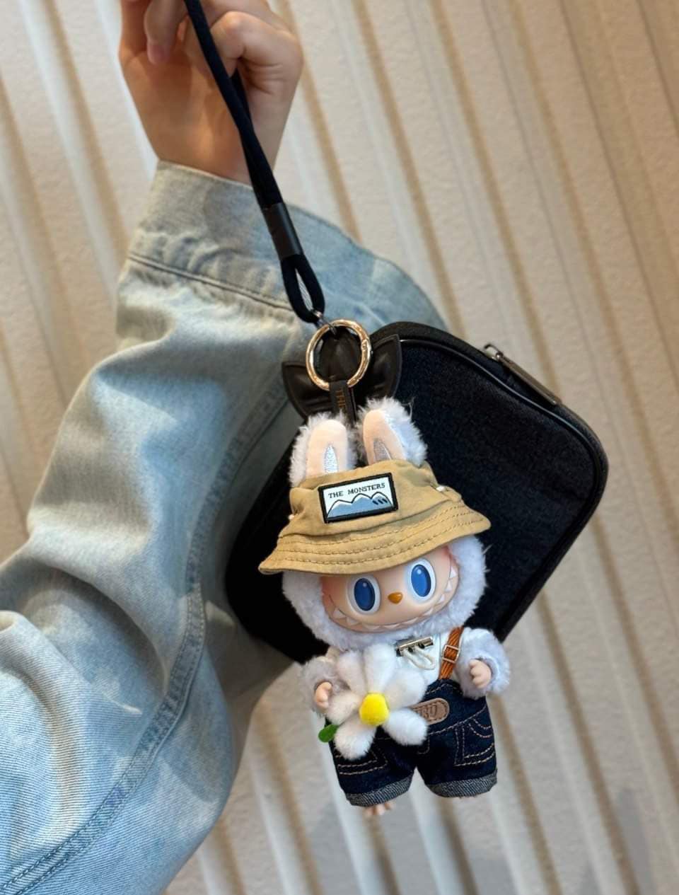 [CHÍNH HÃNG][HỎA TỐC VALENTINE 14/2] Labubu Hoa Cúc Fall in Wild size ...