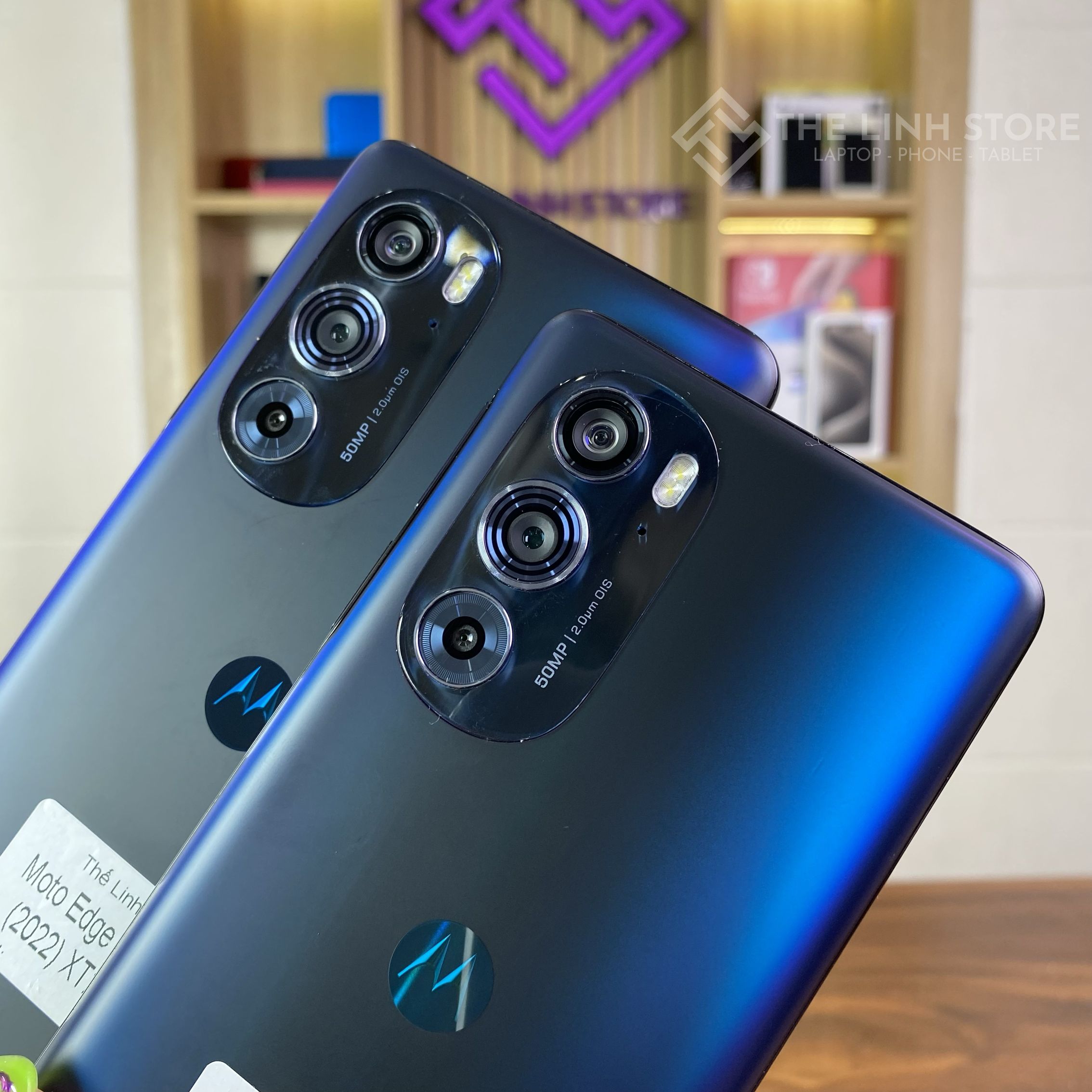 Điện thoại Moto EDGE Plus 5G UW (2022) XT2201 - Snapdragon 8 Gen 1 ram ...