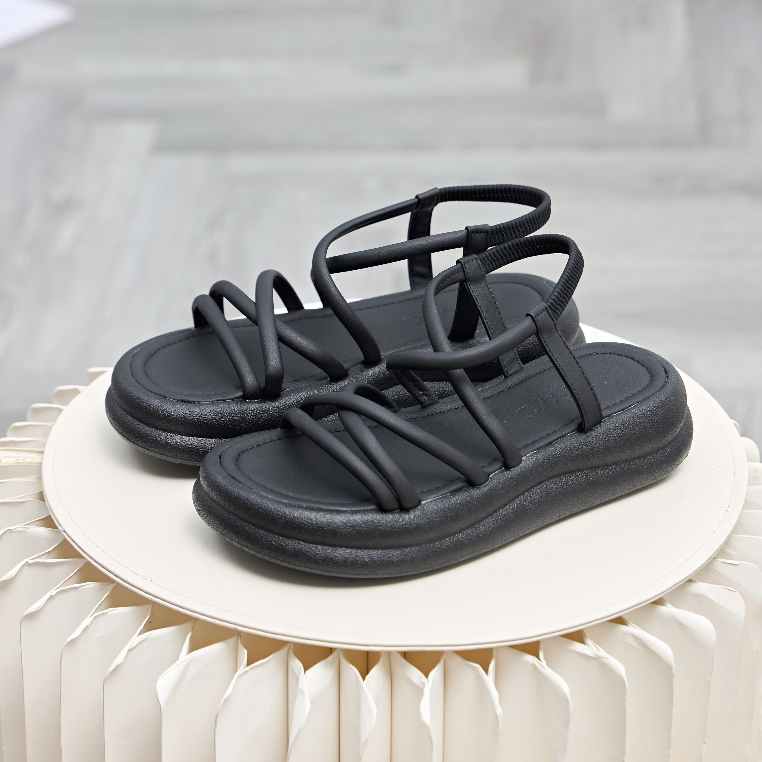 Giày Sandal Nữ MWC E141 - Sandal Nữ Quai Mảnh Ngang Chéo Cách Điệu Siêu Bền Đẹp, Thời Trang ...