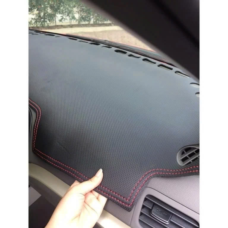 Thảm phủ Taplo da vân carbon, lông cừu cao cấp cho xe VF3.VF5,VF6,VF7 ...