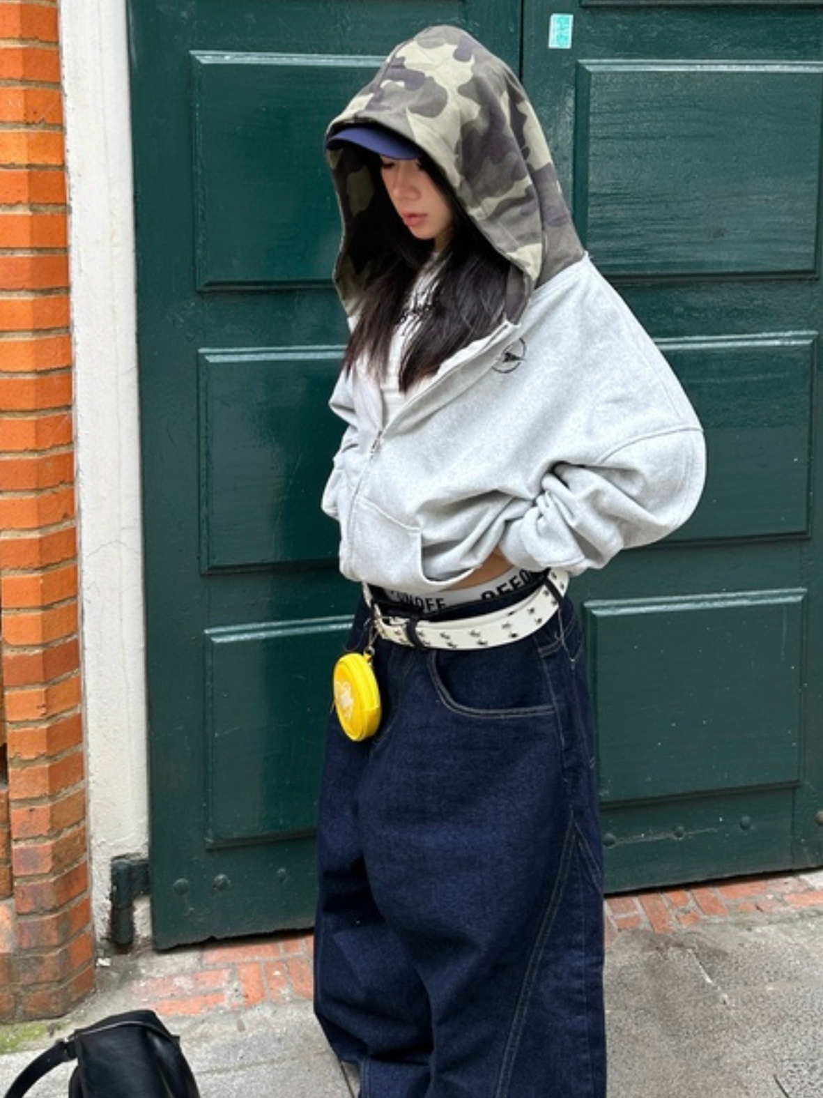 Áo hoodie form rộng in số 90 phối nón camo rằn ri Haven Studio chất nỉ cua dày dặn màu đen và ...