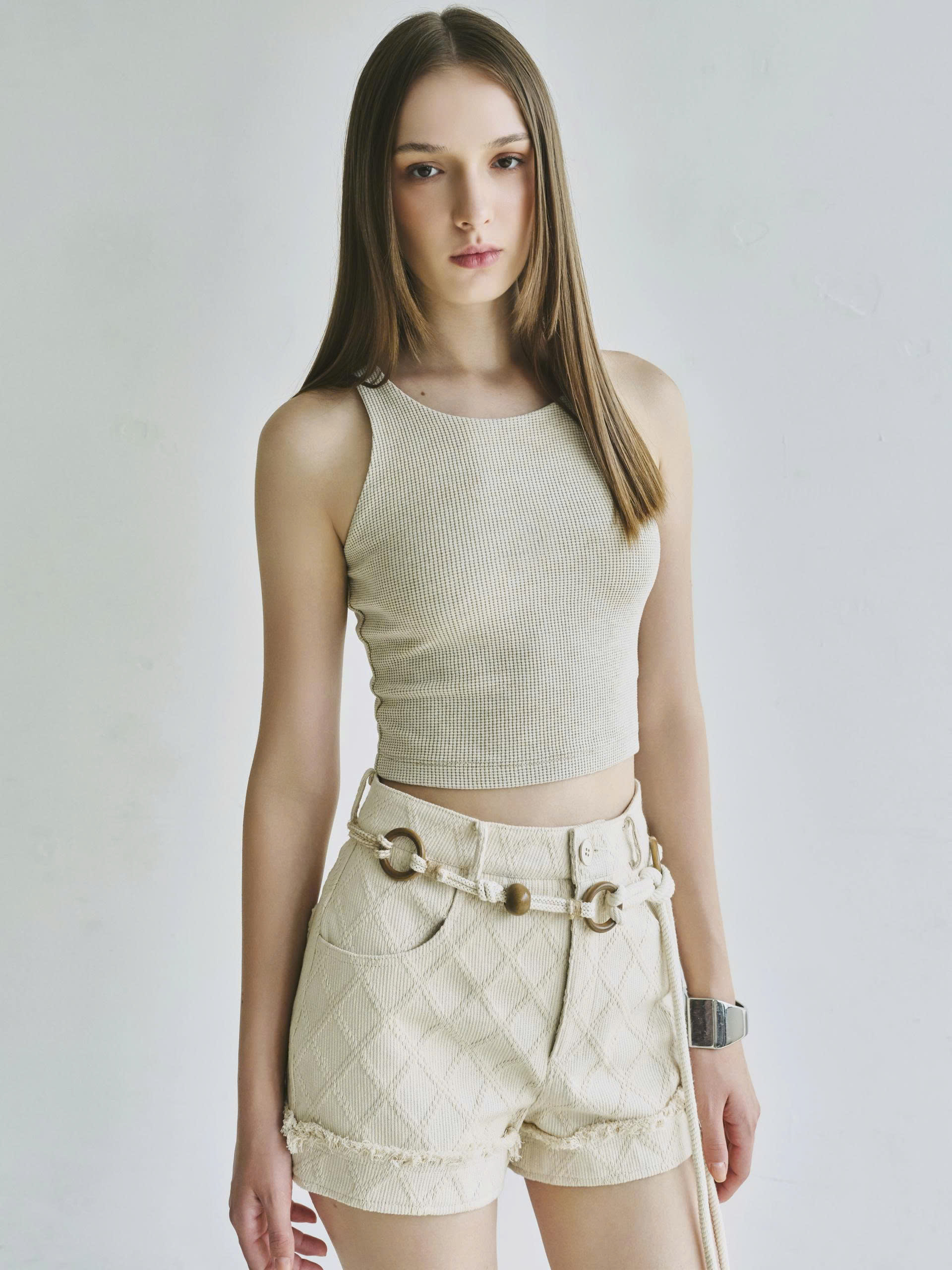 [DEZUS] Áo Crotop Ôm Body Vân Nổi - LUVY TOP - Y1TW250403 | Shopee Việt Nam