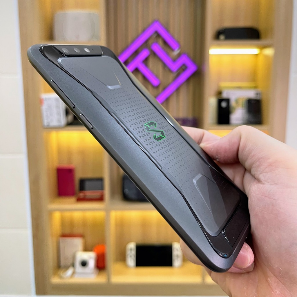 Điện thoại Xiaomi Black Shark 1 ram 8G 128G - Snap 845 màn 5.99 inch | Shopee Việt Nam