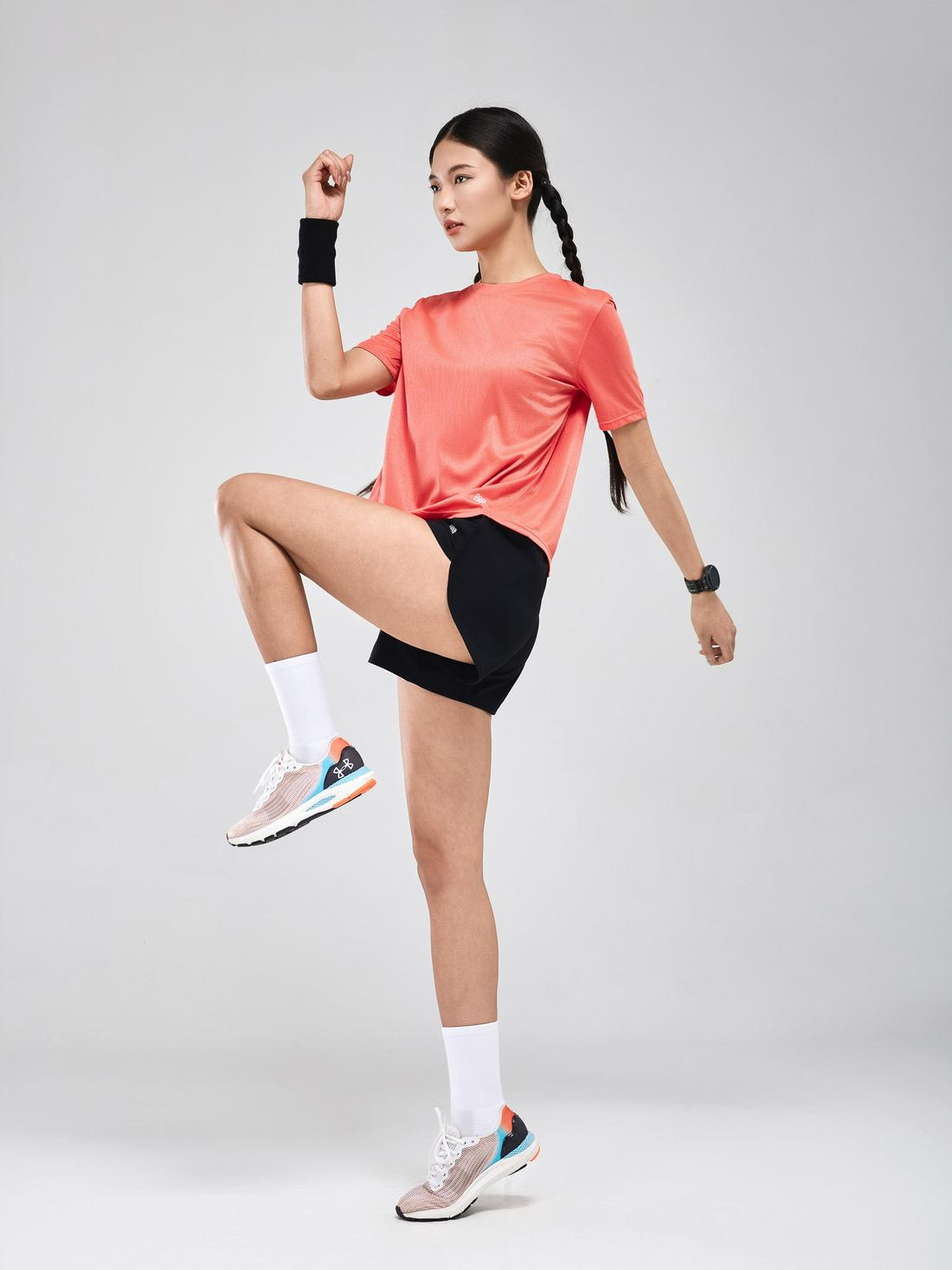 Áo Thun Thể Thao Nữ Lightweight Tee Mỏng Nhẹ, Co Giãn Thoải Mái ...