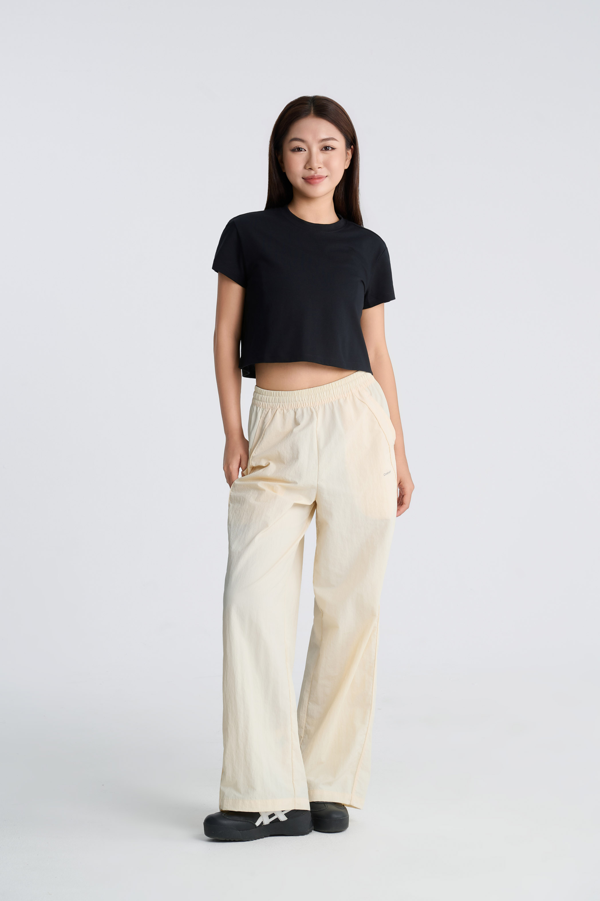 Áo Croptop Nữ mặc hàng ngày Chất liệu Cotton Poly thoáng khí mềm mại co ...