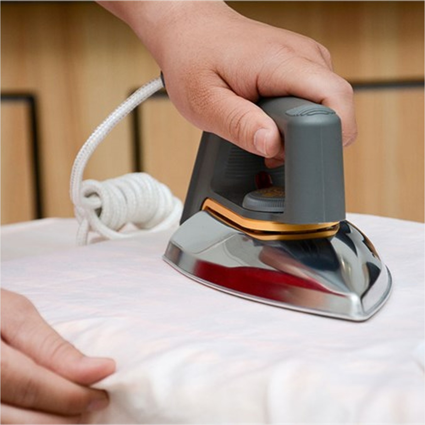 [MEDIAMART] - Bàn là khô 1100W Philips HD1172/01 - FREESHIP,Bảo ...