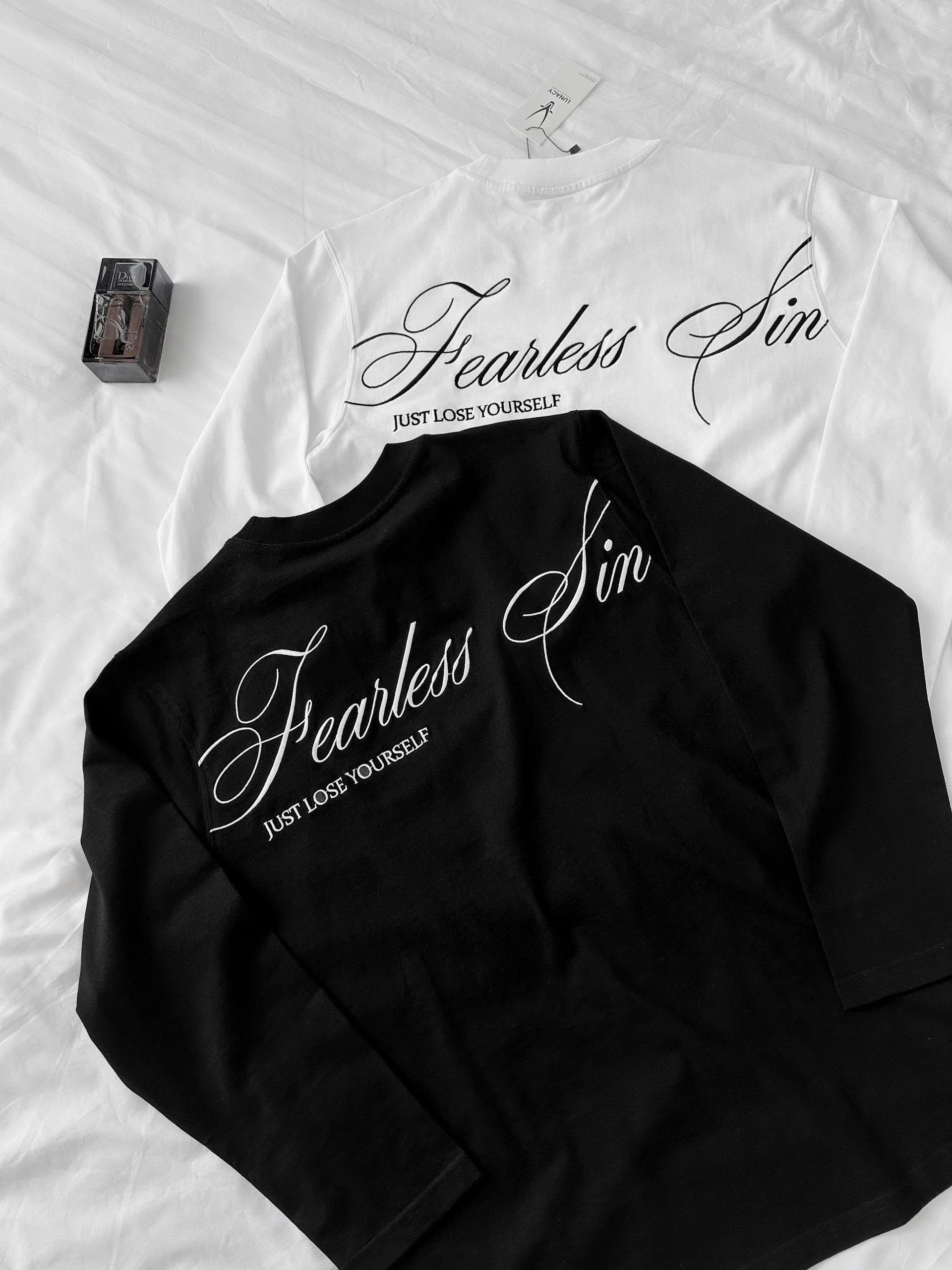 Áo Thun Thêu Chữ Tay Dài Fearless Sin Trắng Đen Local Brand LUNACY ...