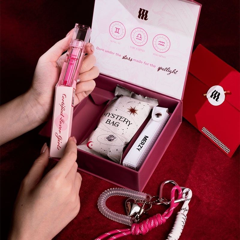 Hộp quà điều ước Merzy son môi trang điểm Holiday’25 Bundle (Combo Box ...